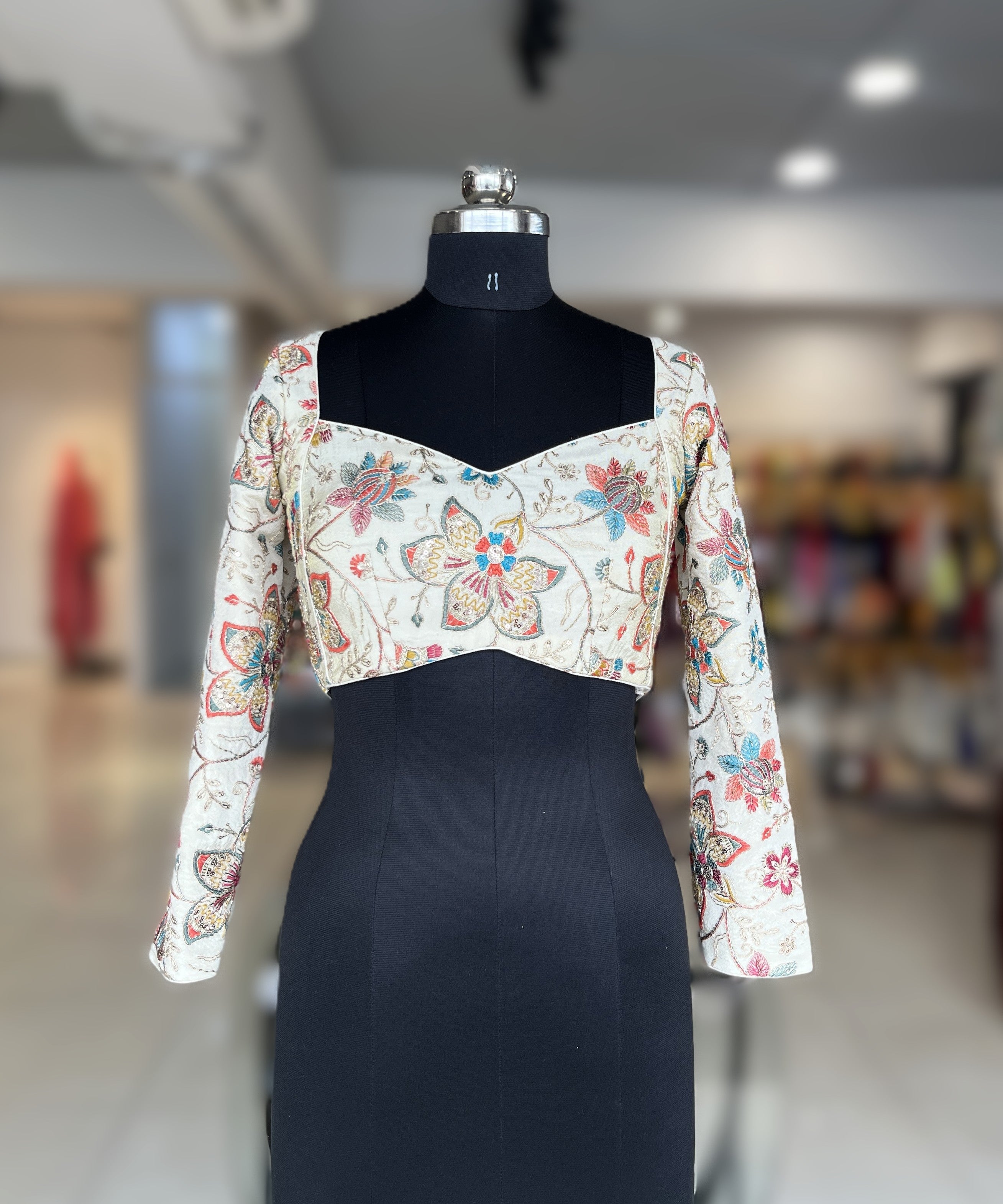 Gulaabo Top FL - Ivory – The Outfit Artisan